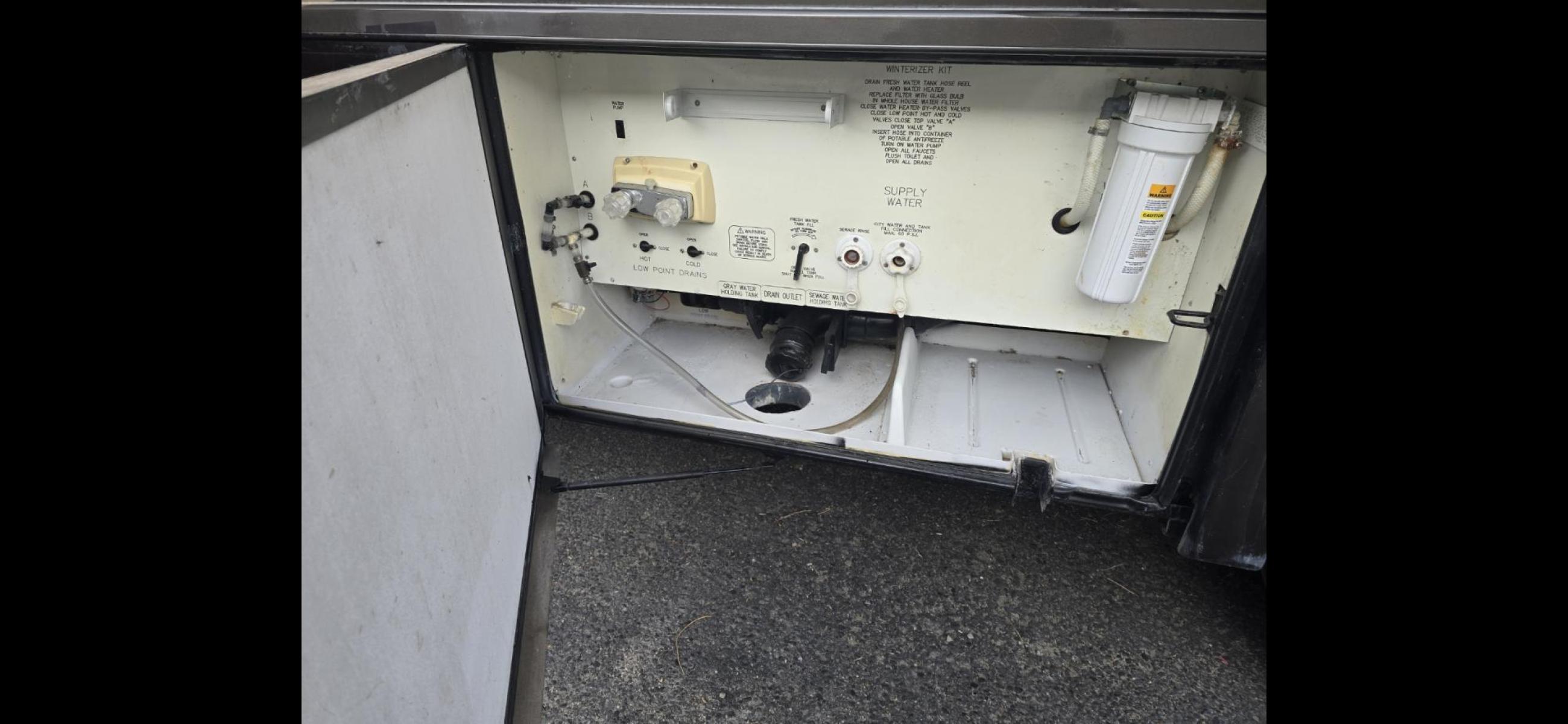 Adventure RV & Marine :: Adventure RV & Marine - 2009 Newmar Ventana ...